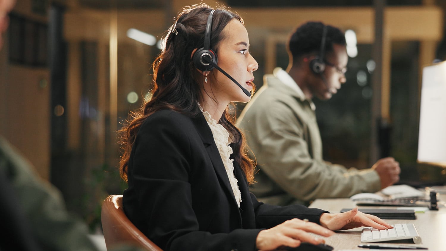 Contact Vs Call Center | Protel BPO
